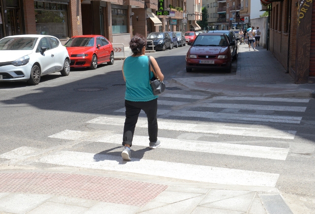 Mejora la accesibilidad en sendas calles del centro urbano - La revista ...