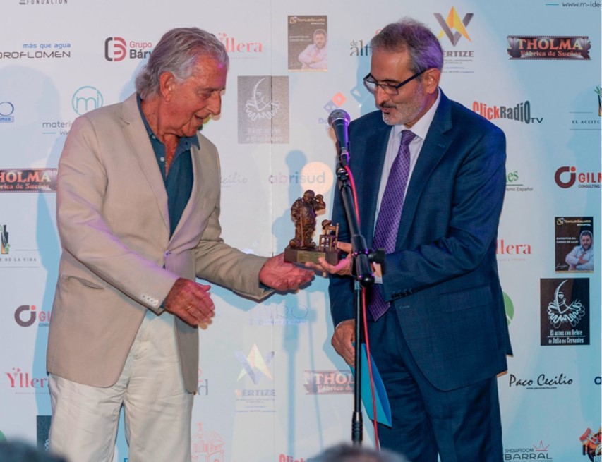 Trofeo "Sancho Panza" del humor español a Miguel de los Santos - La ...